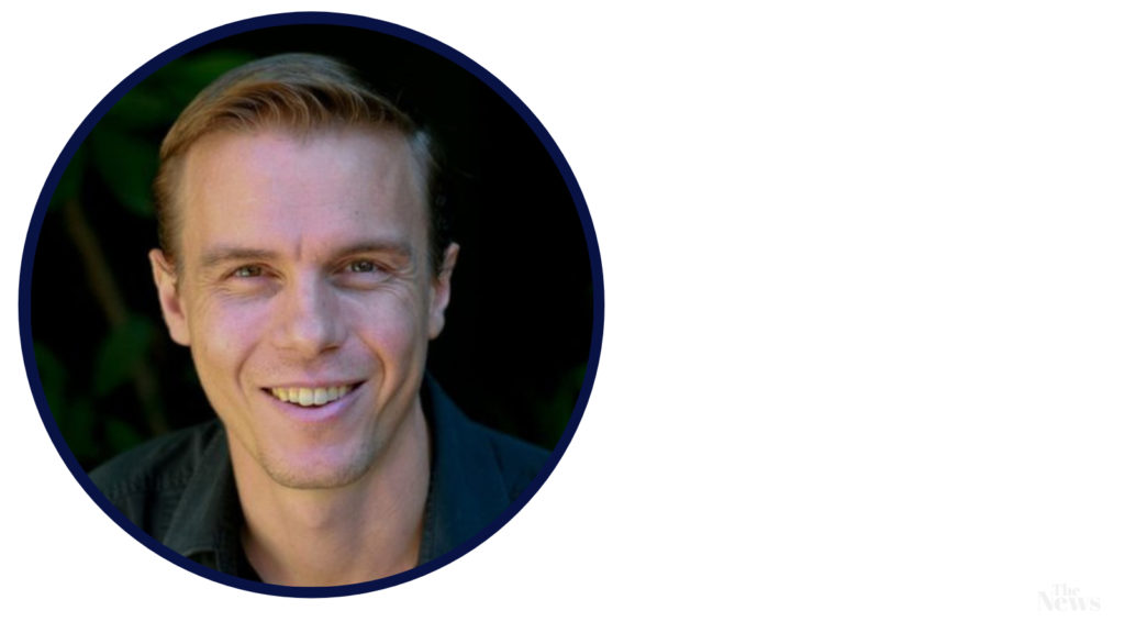 Top-21 Cybersecurity Experts You Must Follow on Twitter in 2021